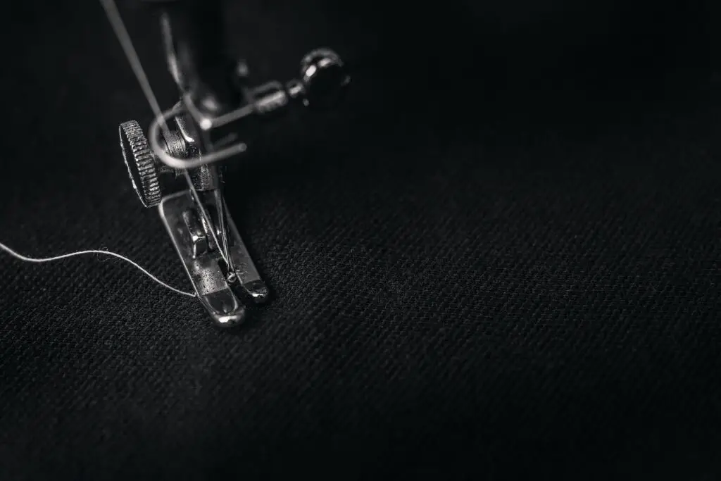 What Controls The Length Of A Stitch On A Sewing Machine?